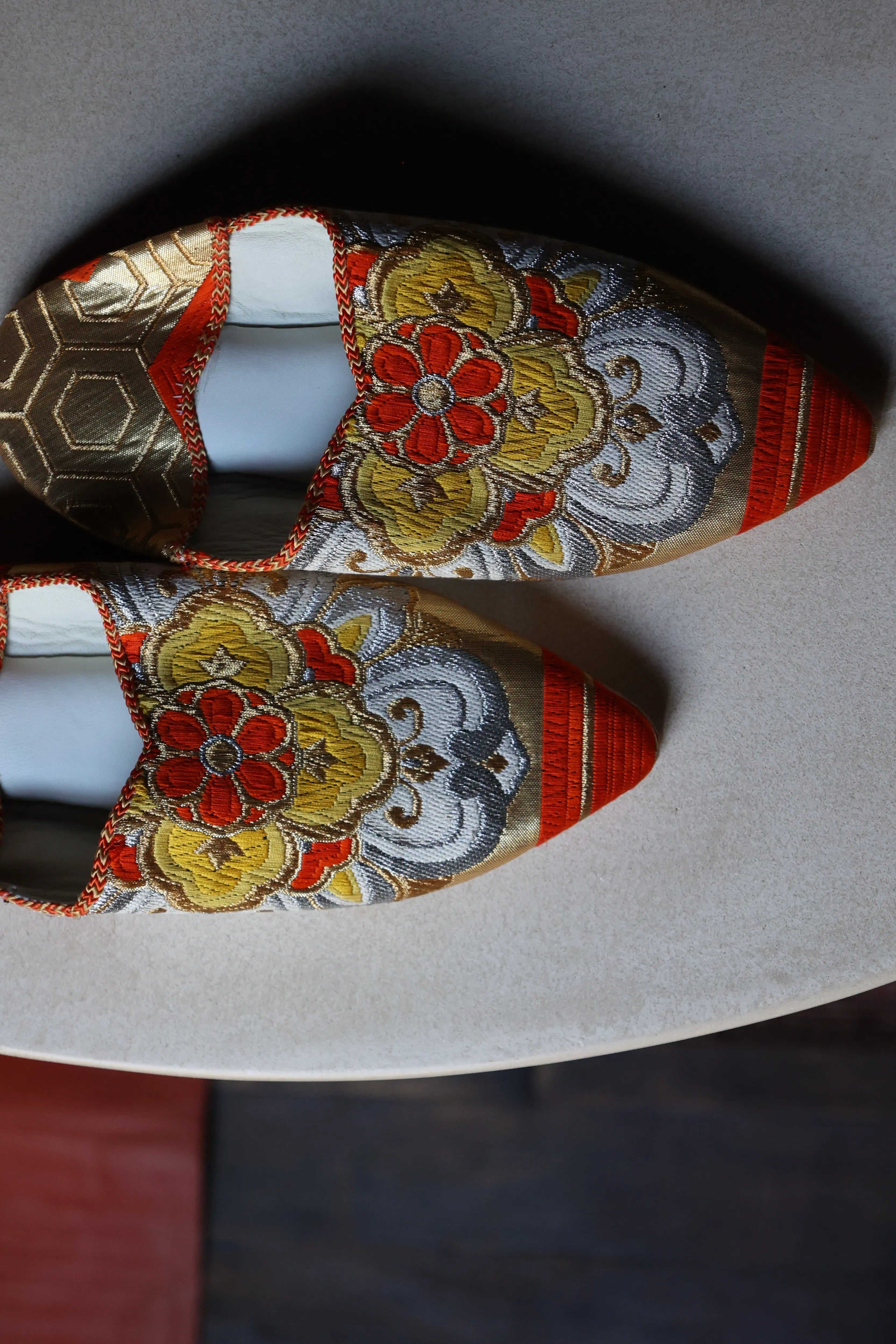 OBI BABOOSH (pointed toe) K – THE LITTLE SHOP OF FLOWERS